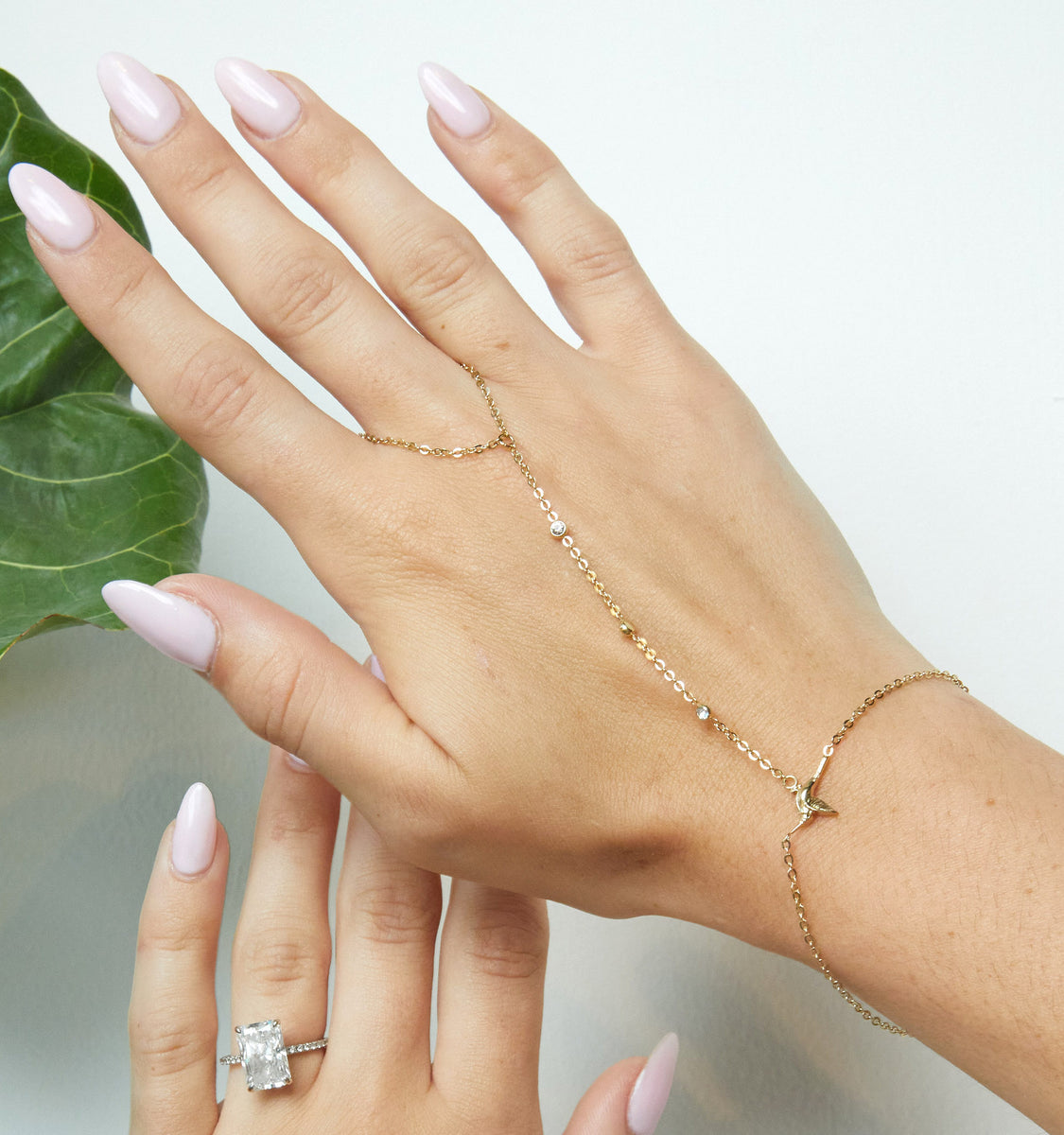 Gold Hand Chain – Rellery